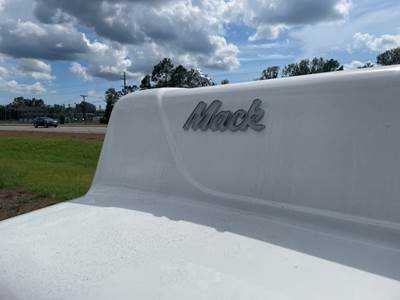 1989 Mack R688ST Cab & Chassis Truck For Sale | Lake Charles, LA ...