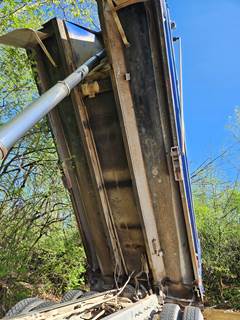 2005 Mack CL733 Dump Truck For Sale | New Berlin, WI | BRY03qh0584641 ...