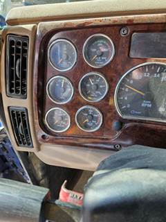 2005 Mack CL733 Dump Truck For Sale | New Berlin, WI | BRY03qh0584641 ...