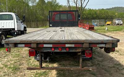 2006 GMC C6500 Flatbed Truck For Sale | Bennington, IN | MJT0gFHt803441 ...