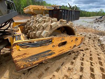 2014 Volvo SD115 Padfoot Roller Compactor For Sale, 3,561 Hours | Moody ...