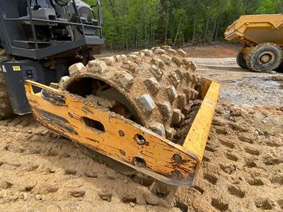 2014 Volvo SD115 Padfoot Roller Compactor For Sale, 3,561 Hours | Moody ...