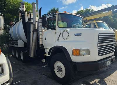 Vacuum Trucks / Hydrovac Trucks / Vactor Trucks For Sale ...