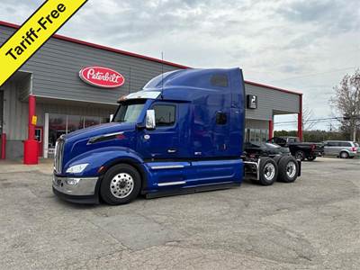 New Sleeper Semi Trucks For Sale | MyLittleSalesman.com