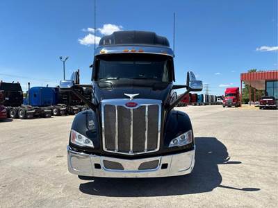 2023 Peterbilt 579 Sleeper Semi Truck - Raised Roof Sleeper, Paccar ...