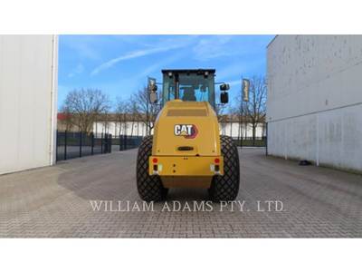 2023 Caterpillar CS66B Smooth Drum Roller Compactor For Sale, 4 Hours ...