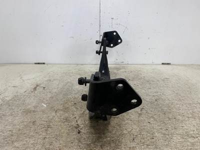 2018 Paccar A24-1079-3 Engine Mount for a Peterbilt 579 For Sale ...