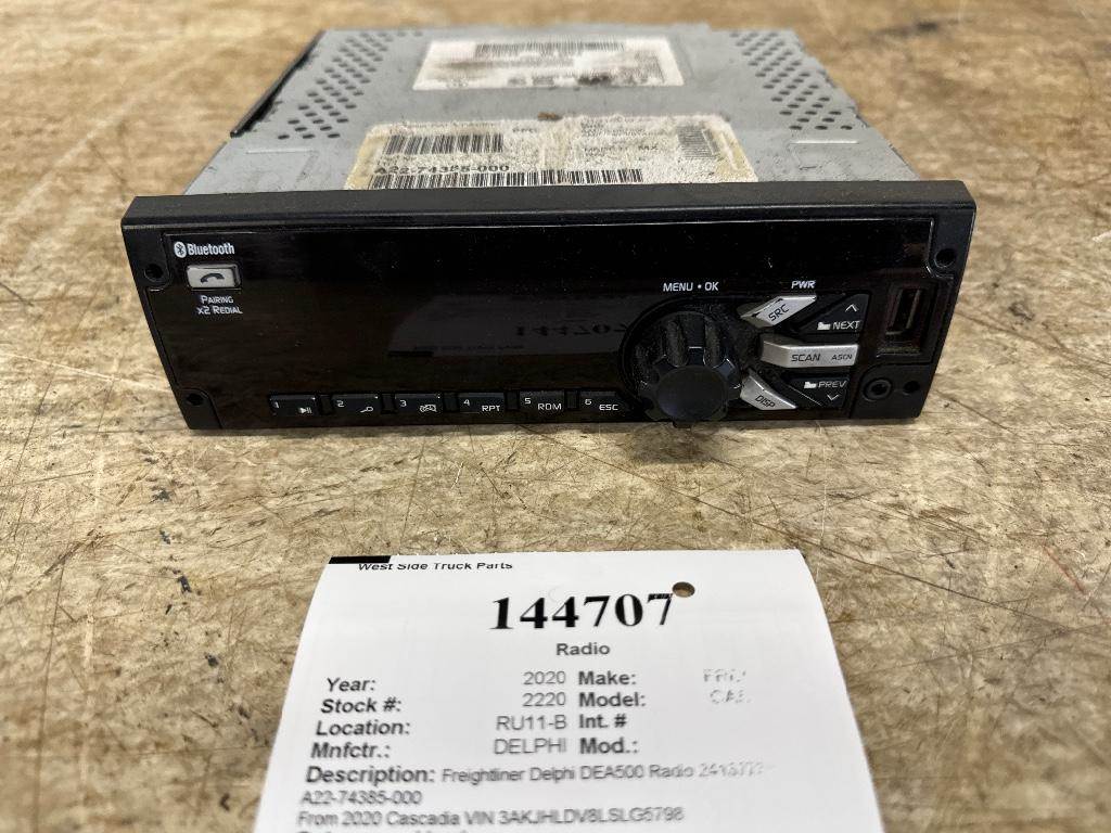 2020 Delphi 24137735 Radio for a Freightliner CASCADIA 126 For Sale ...
