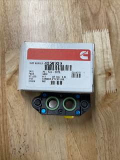 Cummins 4358939 SENSOR, PRESSURE for truck For Sale | Crystal Lake, IL ...