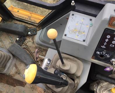 1995 Kobelco 760 Backhoe For Sale - Wayne, MI | Construction Equipment ...