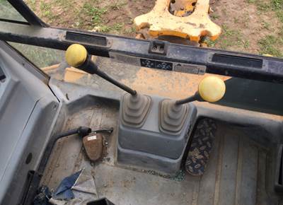 1995 Kobelco 760 Backhoe For Sale - Wayne, MI | Construction Equipment ...