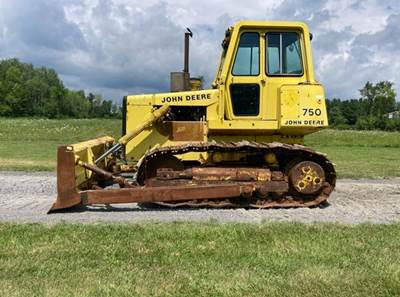 John Deere 750 Dozers For Sale | MyLittleSalesman.com