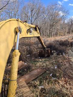 1991 Caterpillar 225D Excavator For Sale | Wayne, MI | 13354485 ...