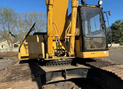 1994 Caterpillar 330L Excavator For Sale, 13,200 Hours | Wayne, MI ...