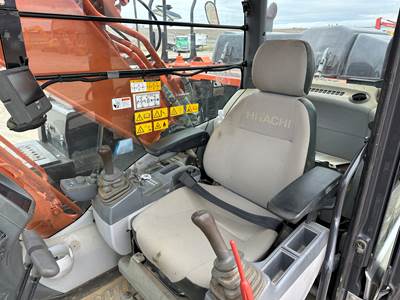 2019 Hitachi ZAXIS210 Excavator - Bucket & Thumb For Sale, 3,400 Hours ...