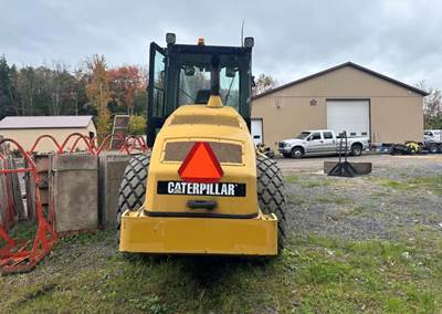 2011 Caterpillar CS74 Smooth Drum Roller Compactor For Sale, 5,100 ...