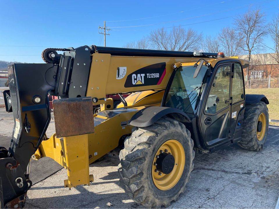 2019 Caterpillar TL1255D Telehandler For Sale, 865 Hours | Wayne, MI ...
