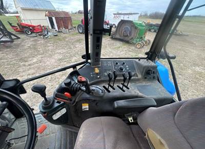 2001 New Holland TM125 Tractor For Sale, 8,200 Hours | Van Buren ...