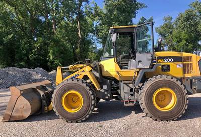Komatsu WA200-5 Wheel Loader For Sale - Wayne, MI | Construction ...