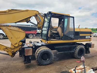 2001 Caterpillar M320 Wheeled Excavator For Sale, 10,000 Hours | Wayne ...