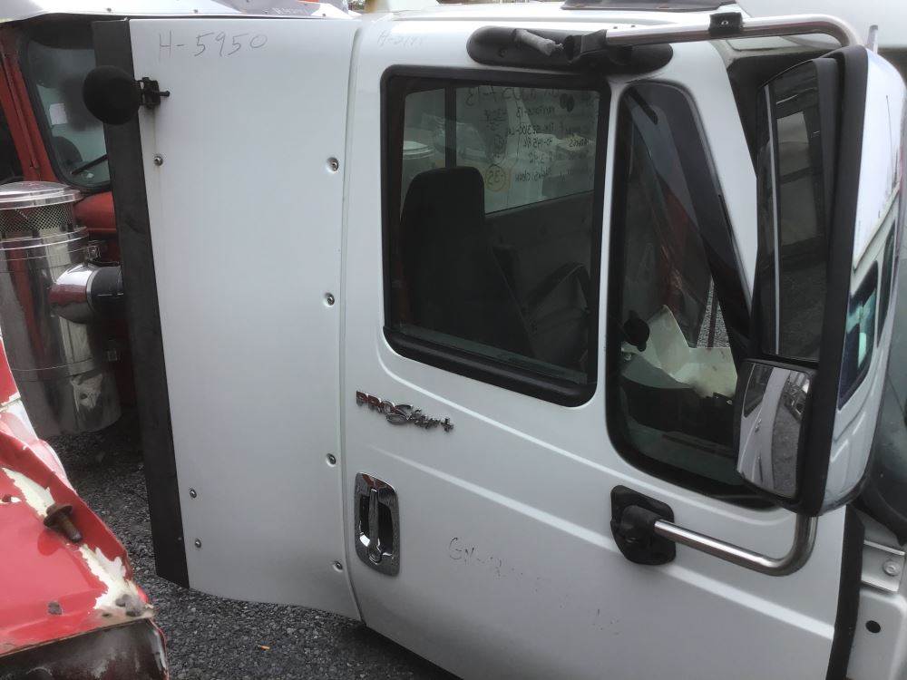 2013 International ProStar Cab Fairing For Sale | Île-Aux-Noix, QC ...