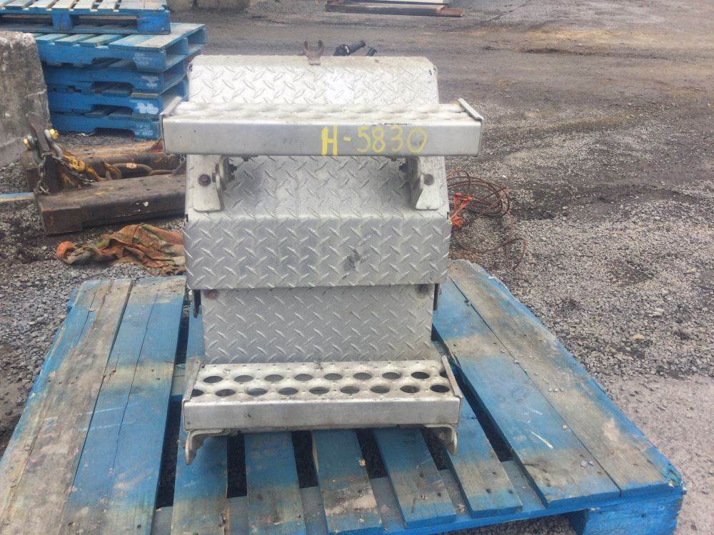 2016 Western Star 4900FA DEF Tank For Sale | Île-Aux-Noix, QC, Canada ...