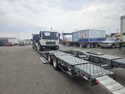 2025 Autocar XPERT ACMD Cab & Chassis Truck For Sale, 30 Miles ...