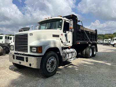 2009 Mack Pinnacle CHU613 Dump Truck - 13 Speed Manual, 16' Dump For ...