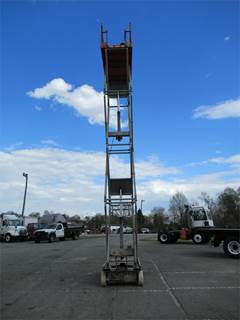 1998 Skyjack SJII-4626 Scissor Lift - 32ft Working Height For Sale ...