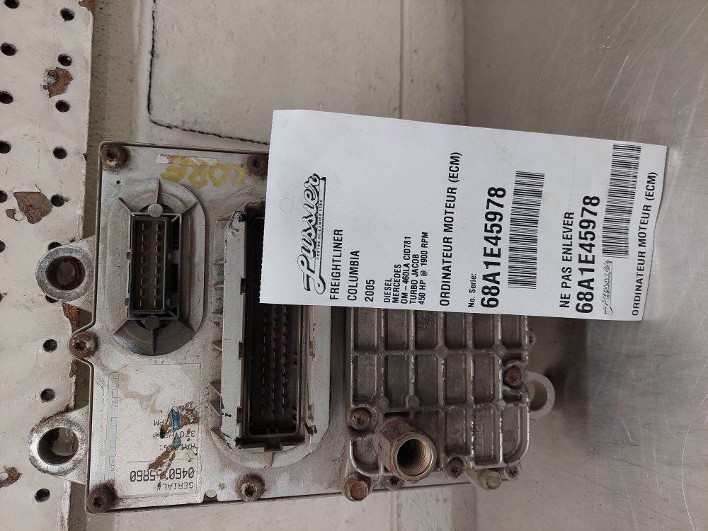 Mercedes-Benz Engine Control Module (ECM) for a 2005 Freightliner ...