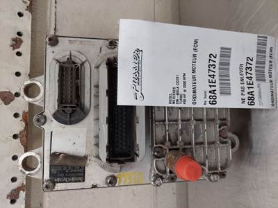 Mercedes-Benz Engine Control Module (ECM) For Sale | Ste-Julie, QC ...