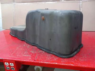 Paccar MX-13 Engine Oil Pan For Sale | Ste-Julie, QC, Canada | 1883597 ...