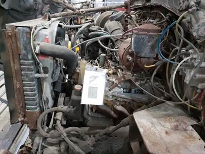 Caterpillar 3208 Engine for a 1978 Ford L-8000 For Sale | Ste-Julie, QC ...