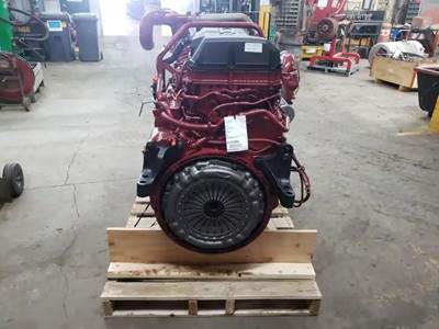 Mack MP8 Engine for a 2015 Mack CXU613 PINACLE For Sale | Ste-Julie, QC ...