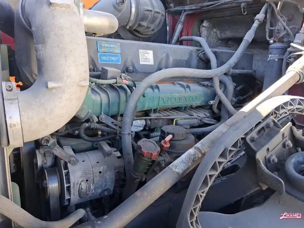 Volvo D13 Engine for a 2009 Volvo VNL For Sale | Ste-Julie, QC, Canada ...