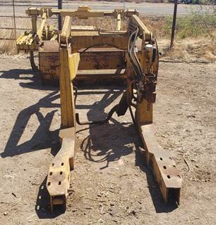Used Massey Ferguson 32A Loader Attachment, 84" Bucket, Fits Massey ...