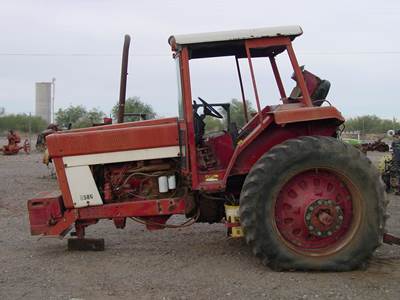 International 666 Tractor Being Dismantled | Buckeye, AZ | 6546 ...