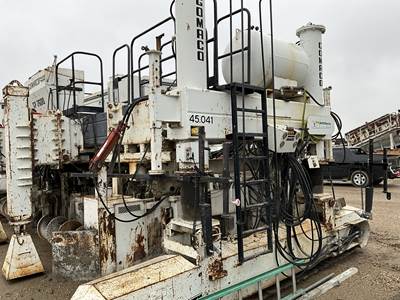 2003 GOMACO GP2600 Paver / Spreader For Sale, 4,400 Hours | North ...