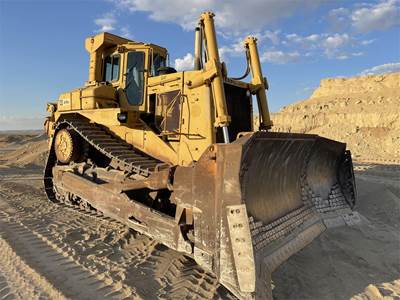 Caterpillar D9 Dozers For Sale | MyLittleSalesman.com