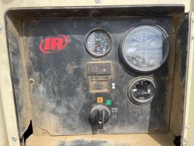2005 Peterbilt 335 Mechanic / Service Truck For Sale, 10,700 Hours ...