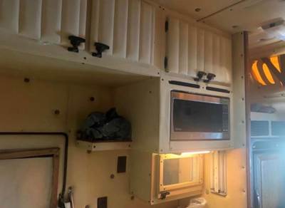 1998 Peterbilt 379 Big-Bunk Sleeper Semi Truck For Sale, 700,000 Miles ...
