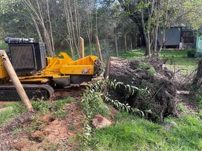 Carlton 7015 Wireless Remote Track Stump Grinder For Sale, 600 Hours ...