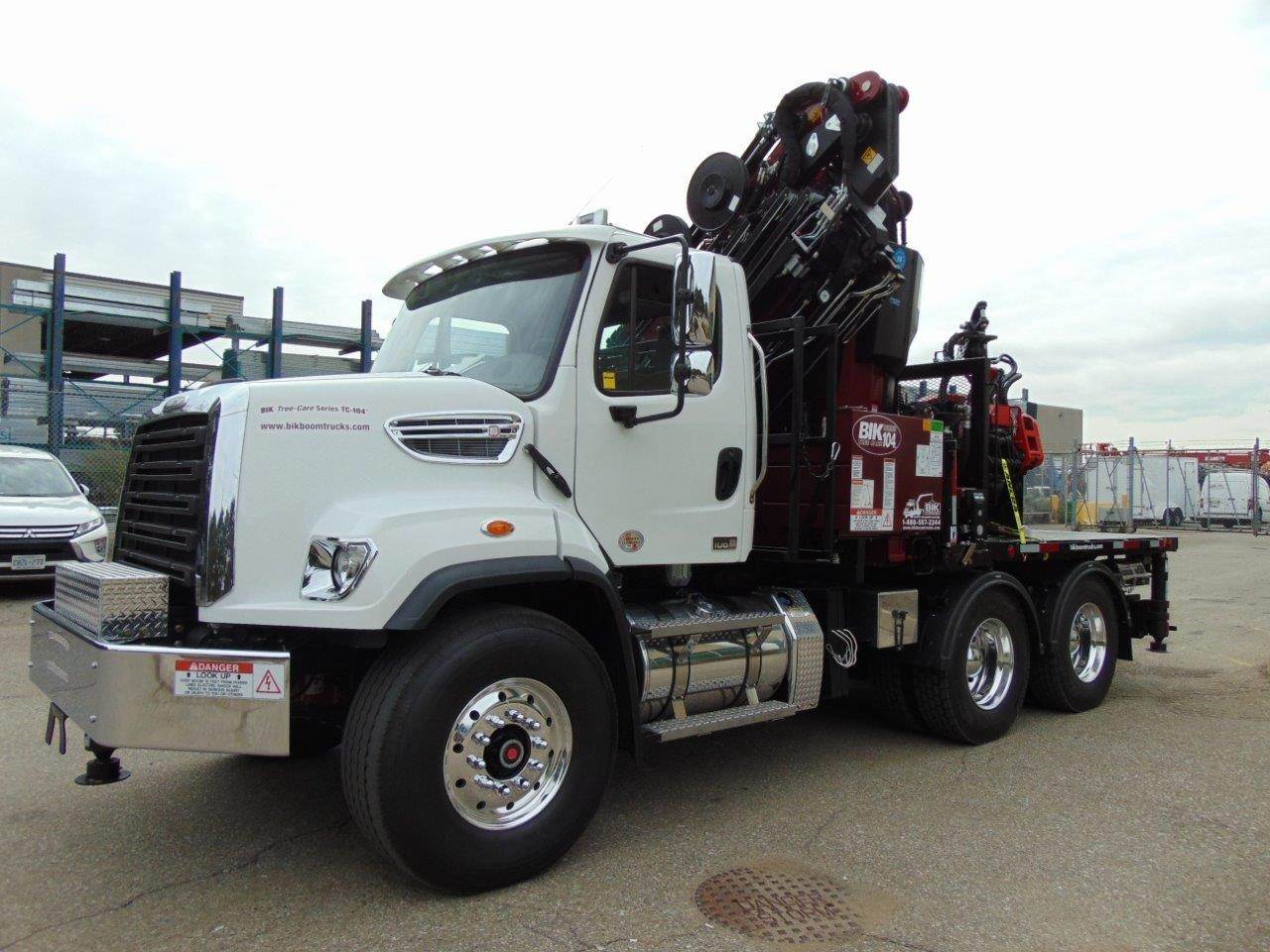 2023 Freightliner 108SD Crane Truck - 2022 BIK TC-98 Knuckle Boom Crane ...