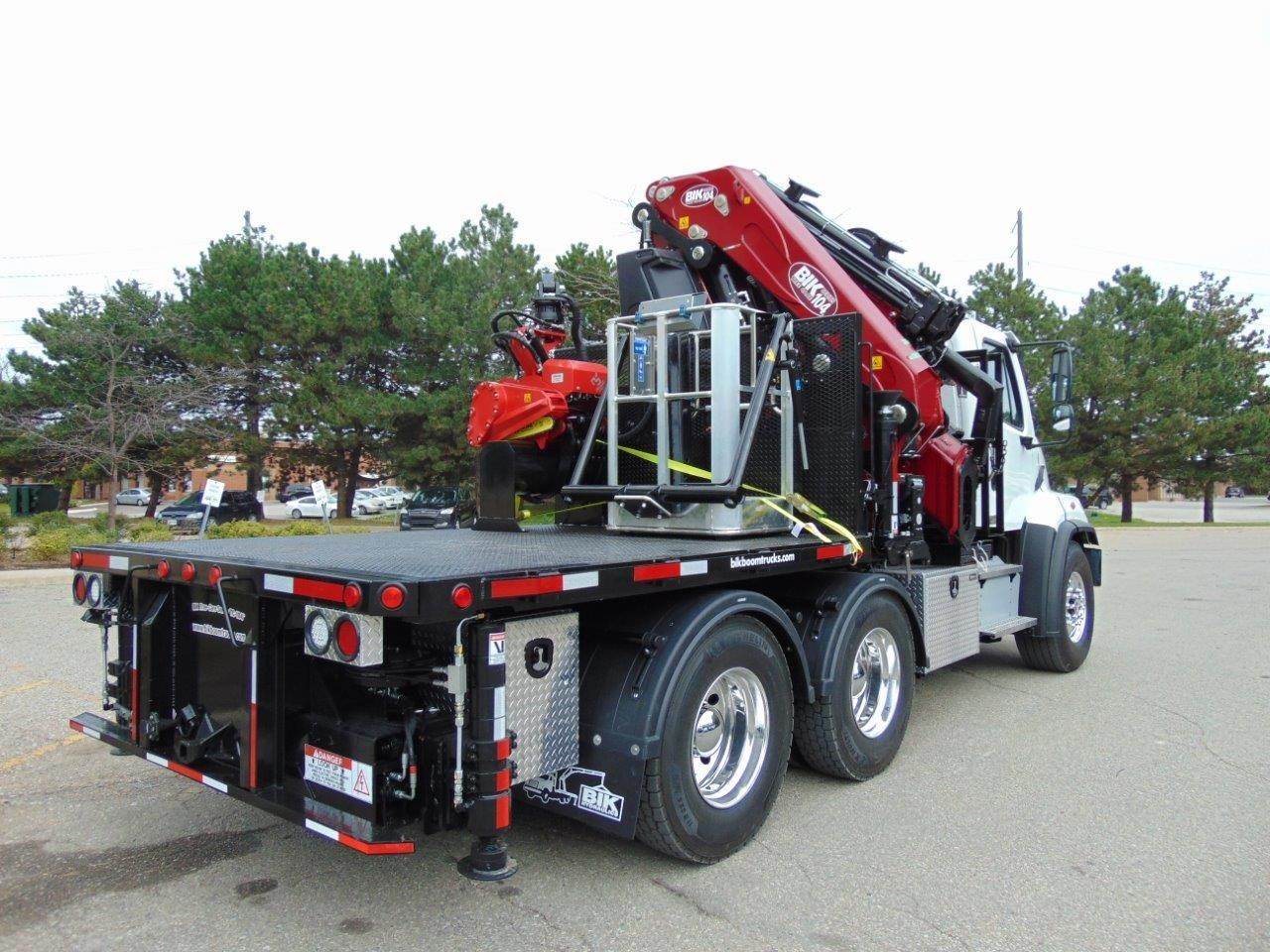 2023 Freightliner 108SD Crane Truck - 2022 BIK TC-98 Knuckle Boom Crane ...