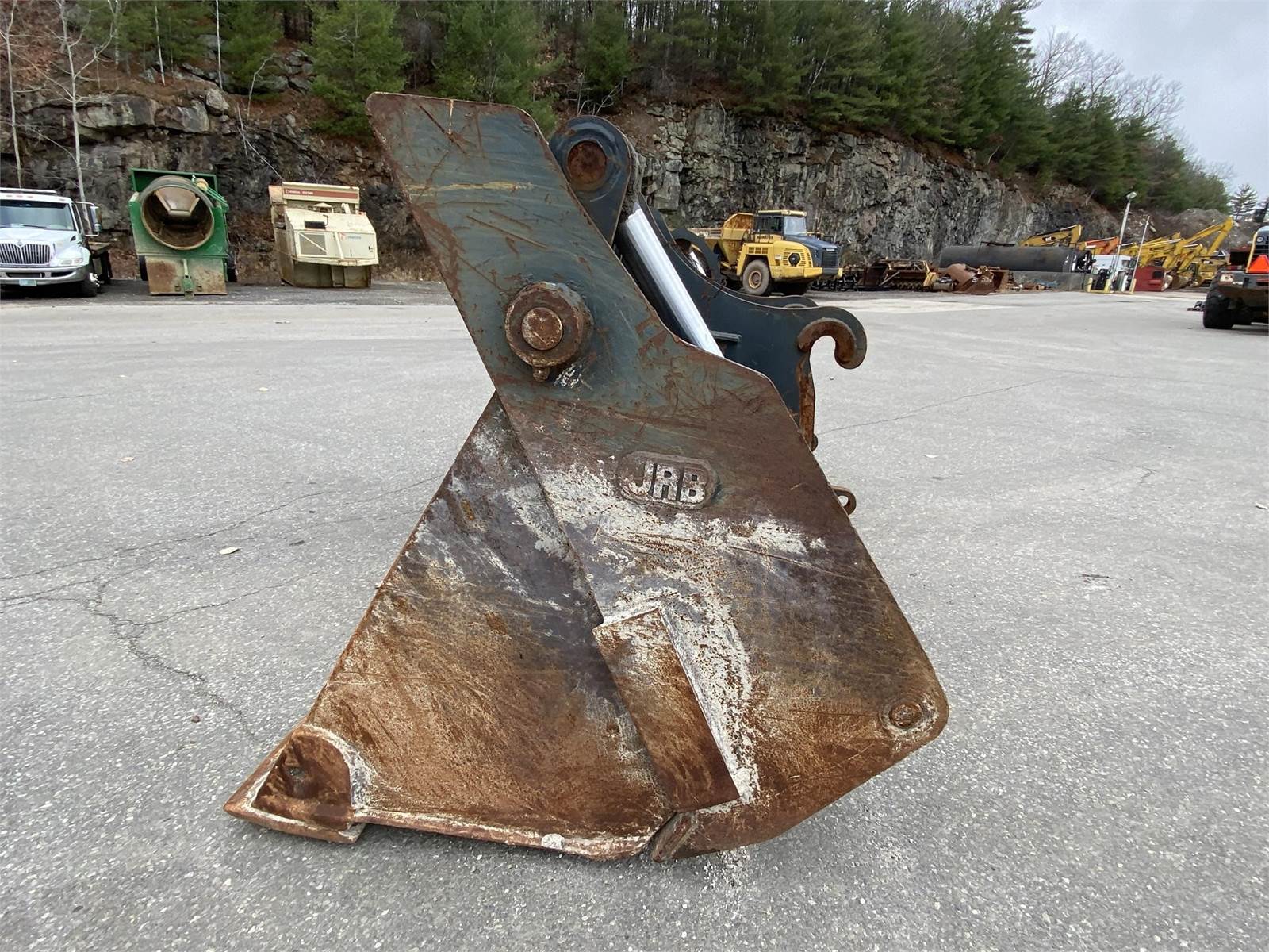 JRB 4CY 4-IN-1 BKT 4-in-1 Bucket For Sale | Londonderry, NH | IM4576 ...