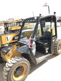 2015 Caterpillar TH255 Telehandler - 5500lb Capacity, 19ft Lift Height ...