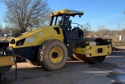 2015 BOMAG BW211D-50 Smooth Drum Roller Compactor For Sale, 2,472 Hours ...