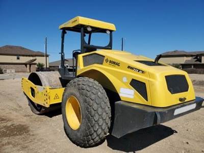 2016 BOMAG BW211D-50 Smooth Drum Roller Compactor For Sale, 1,940 Hours ...