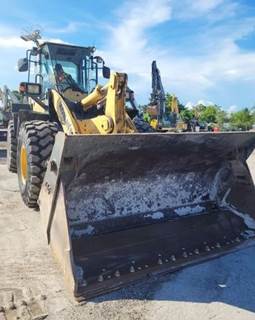 2016 Komatsu WA320-7 Wheel Loader For Sale, 3,955 Hours | Miami, FL ...