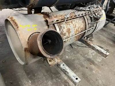 2010 Peterbilt DPF Filter For Sale | Beauceville, QC, Canada | C0001-SA ...